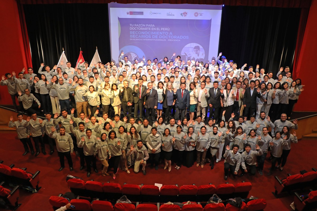 Concytec de Perú cerró el 2024 con la selección de profesionales que ...